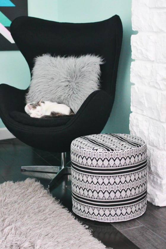 10 DIY Poufs- Projects, designs and tutorials | How To Build It