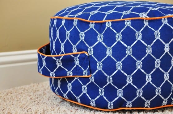 10 DIY Poufs- Projects, designs and tutorials | How To Build It