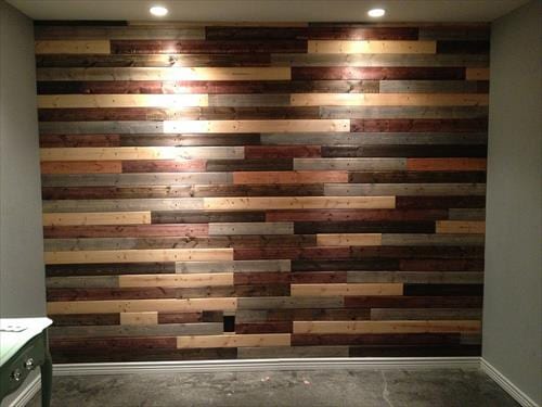 How to Make a Pallet Wall (in One Weekend!)