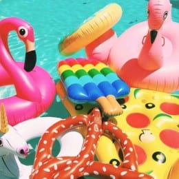 10 Tips for the Perfect Pool Party | How To Build It