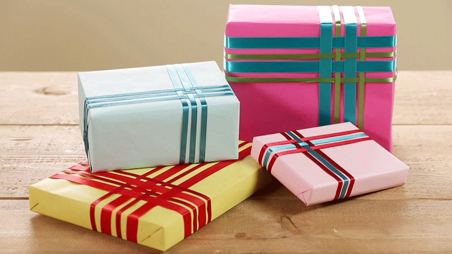 15 Fun (and Festive!) Christmas Party Ideas | How To Build It