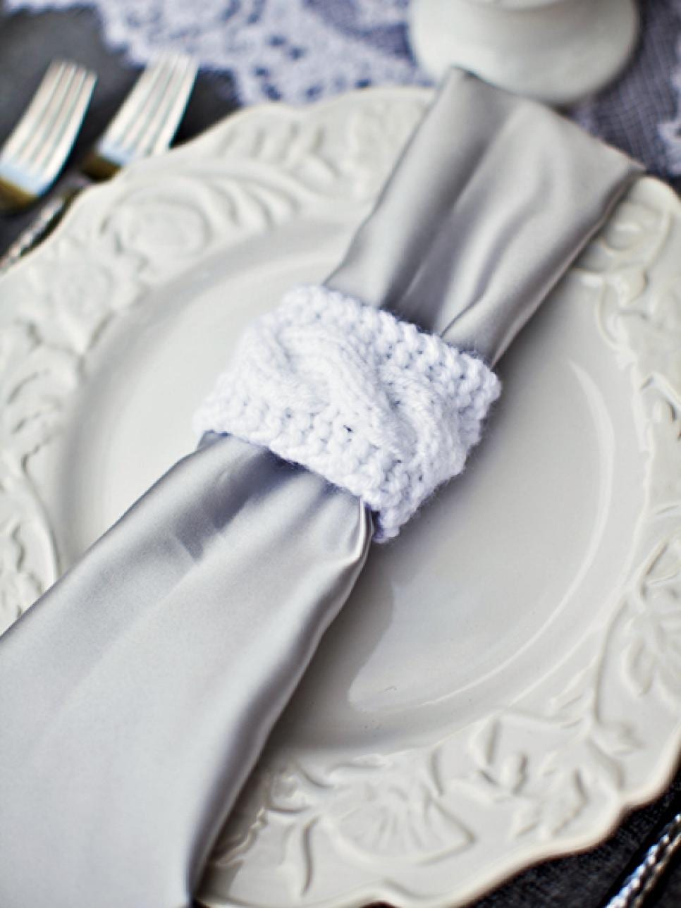 10 Crazily Creative Ways to Decorate With Old Sweaters | How To Build It