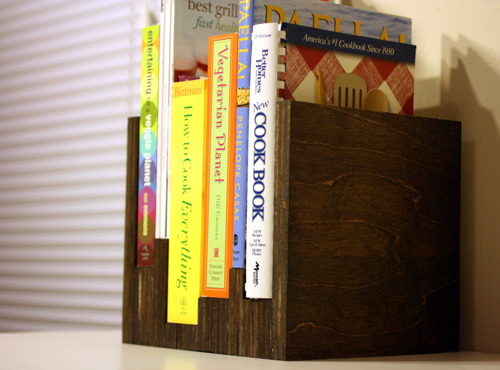 How to Build Your Own DIY Bookcase | How To Build It