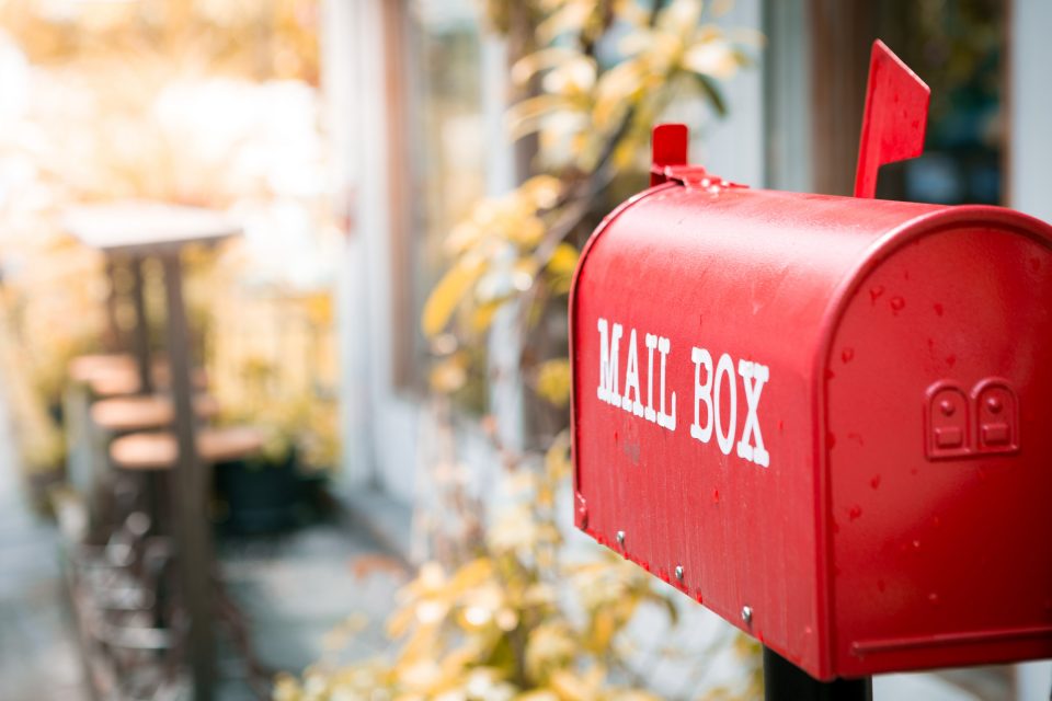 4 Ways To Personalize Your Mailbox | How To Build It